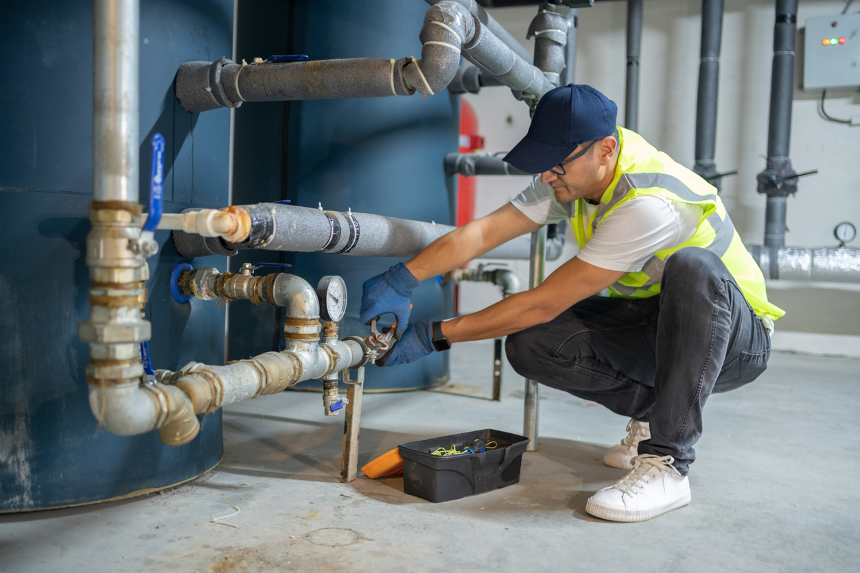 How to Work Effectively with Your Commercial Plumbing Contractor